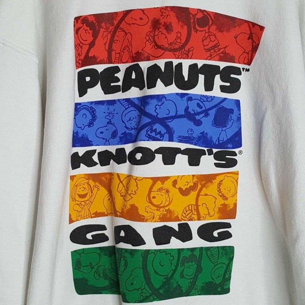 Snoopy Peanuts Knotts Gang Cedar Fair White Sweatshir… - Gem